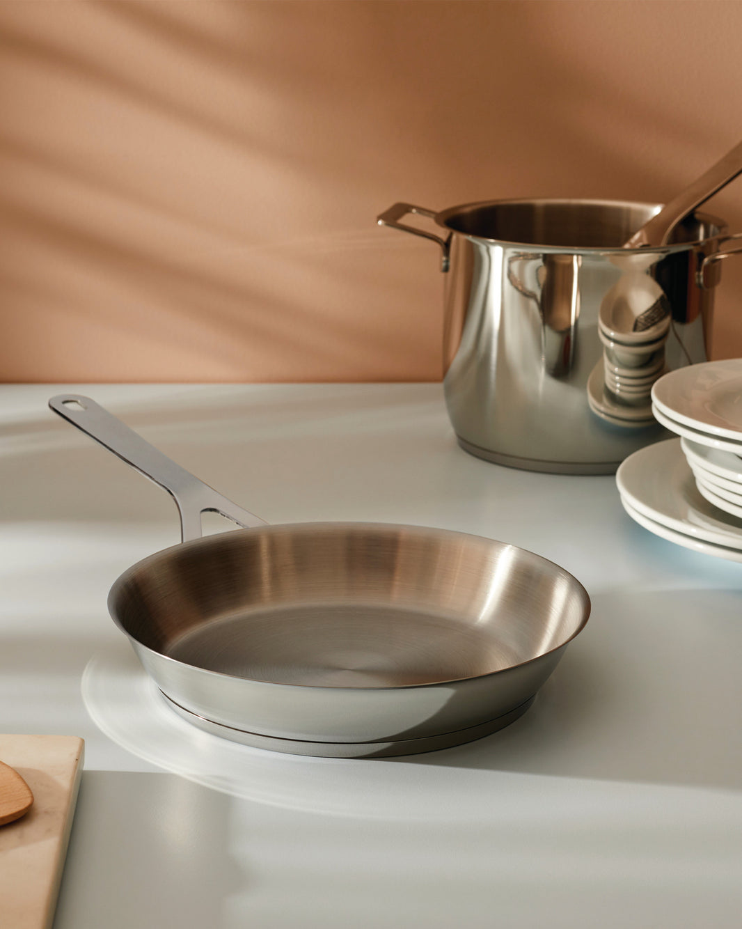 Pots&Pans Low Casserole With Two Handles | Alessi