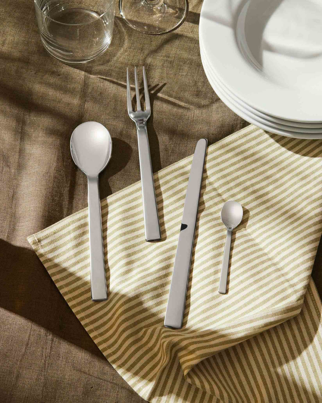 Italian Design Tableware: Glasses, Plates, Cutlery | Alessi – Page 4
